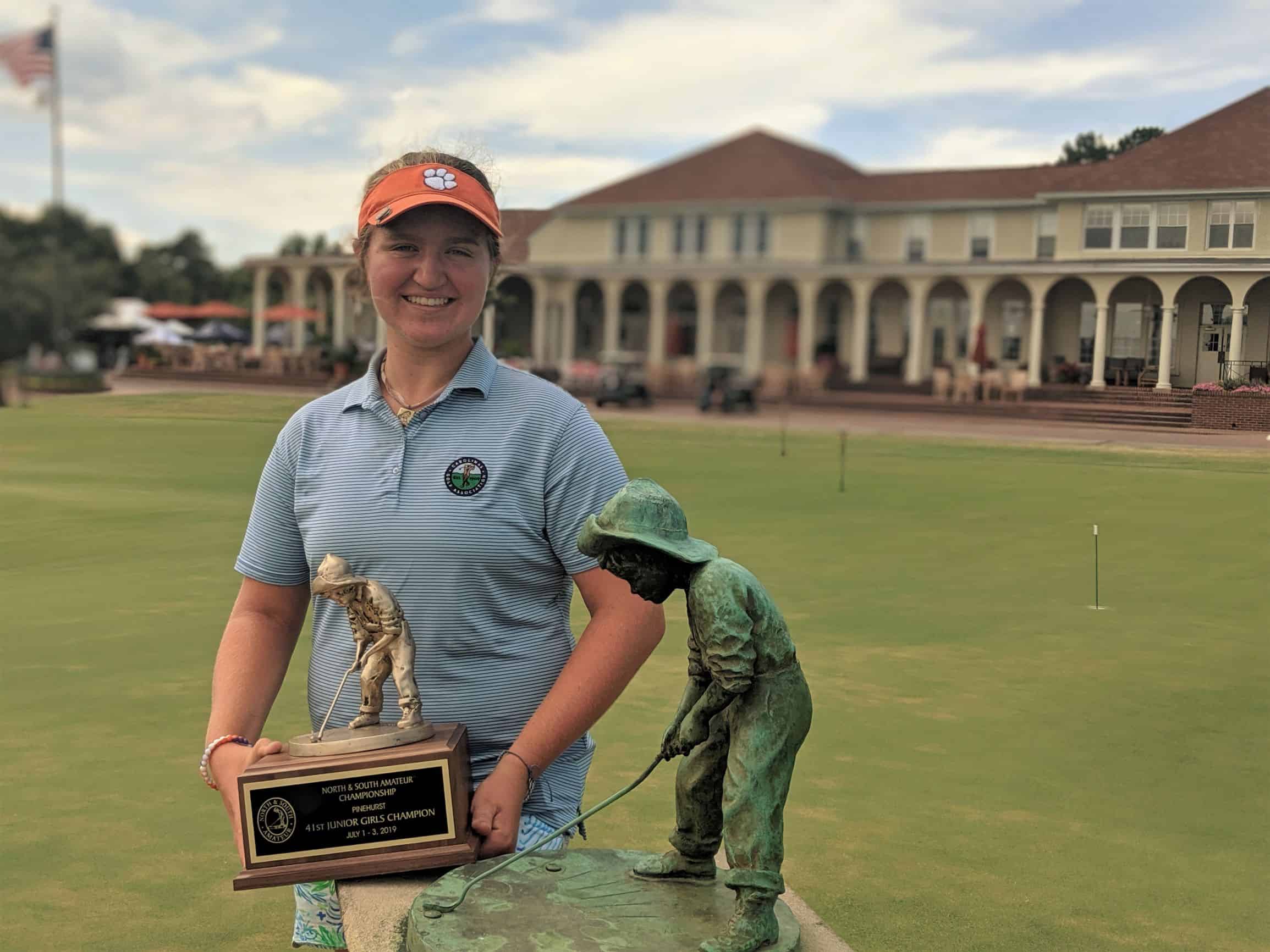 Schuster adds Putter Boy to trophy collection after winning Junior ...